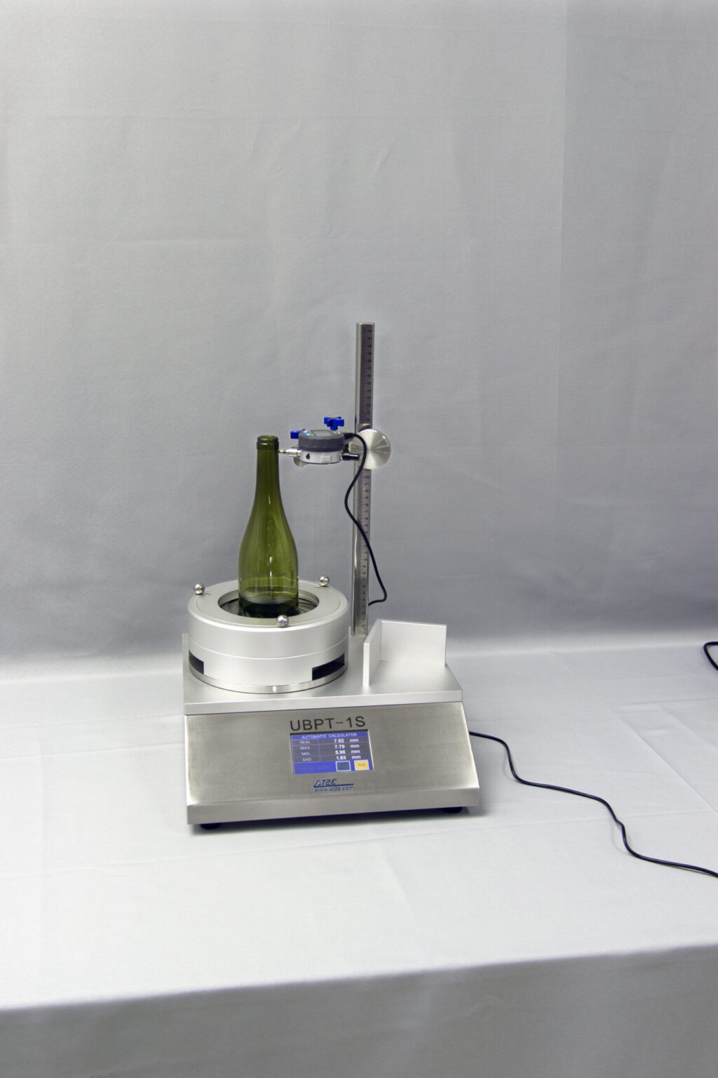 Universal Bottle Perpendicularity Tester - AT2E-USA