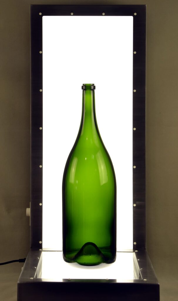 High-Performance Bottle Lighting System with Adjustable Intensity